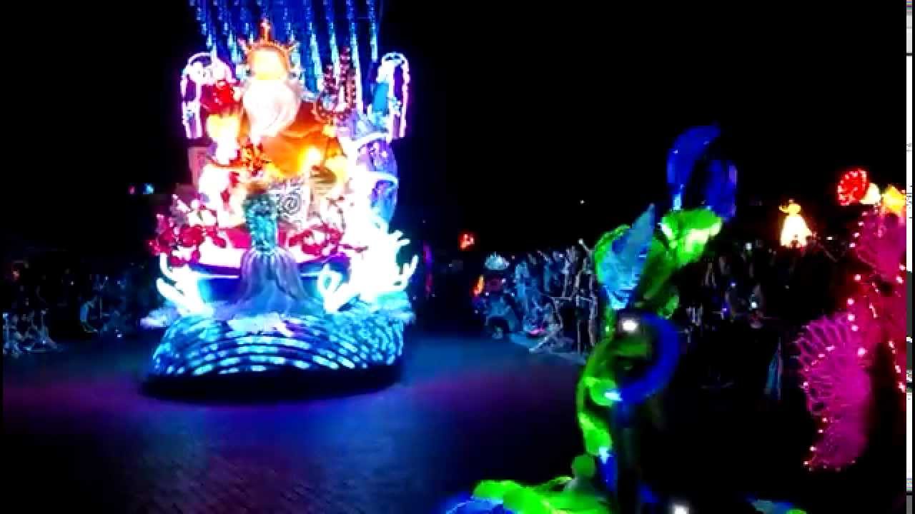 香港迪士尼夜間巡遊"光影匯” Hong Kong Disneyland Night Time Parade “Disney Paint the Night” - YouTube