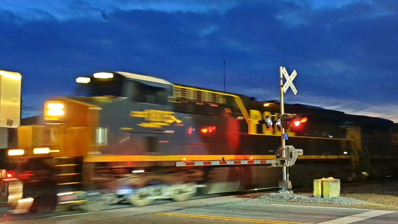 CSX 1875 - P&LE Heritage Unit - Leads CSX I025 - 08-11-24 - YouTube