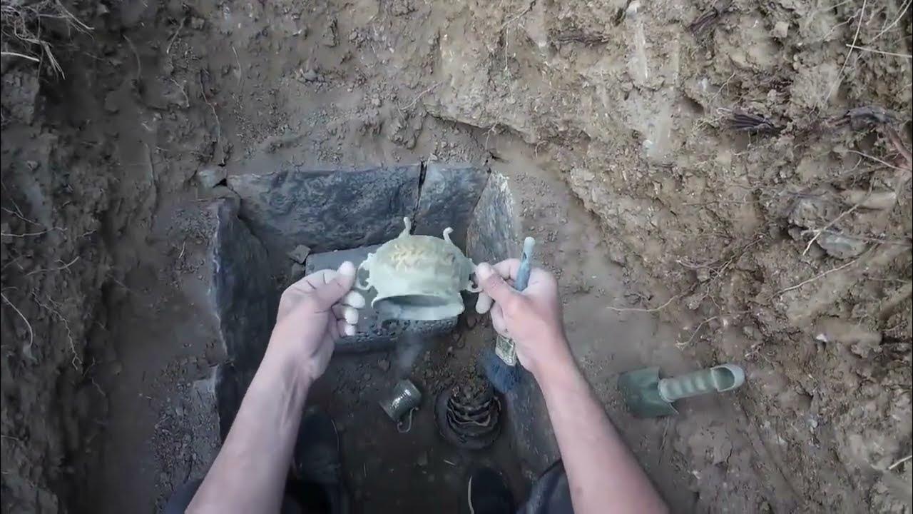 Metal Detector Adventure Unearthing Treasure and Striking It Rich! #gold #treasurehunting - YouTube