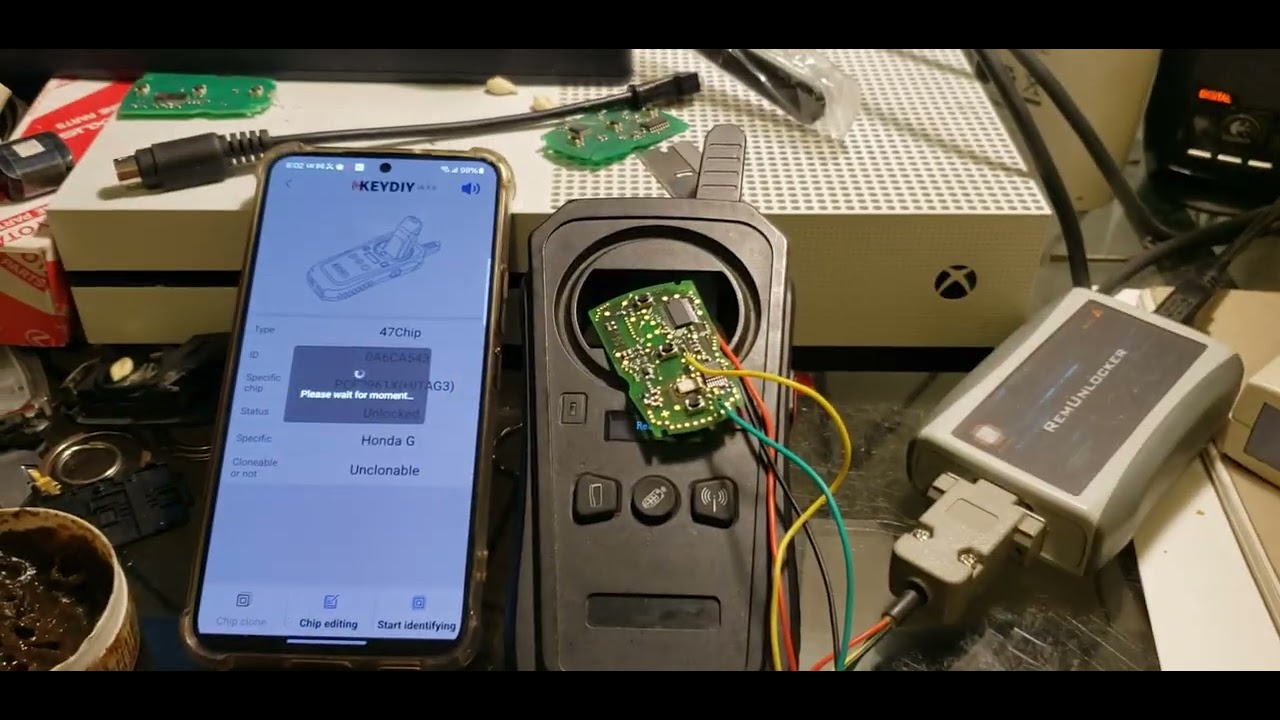 virginzando llave de bmw con remunlocker - YouTube