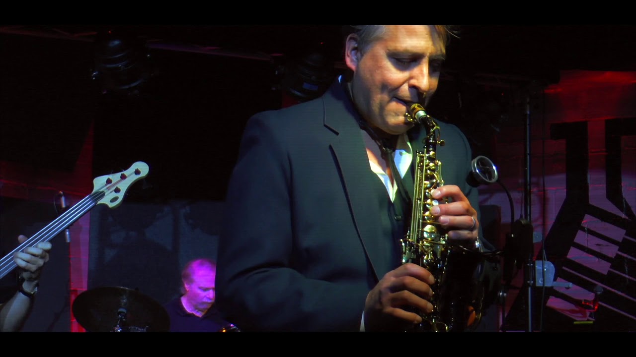 Thomas Linsk with Cash Michael's - YouTube