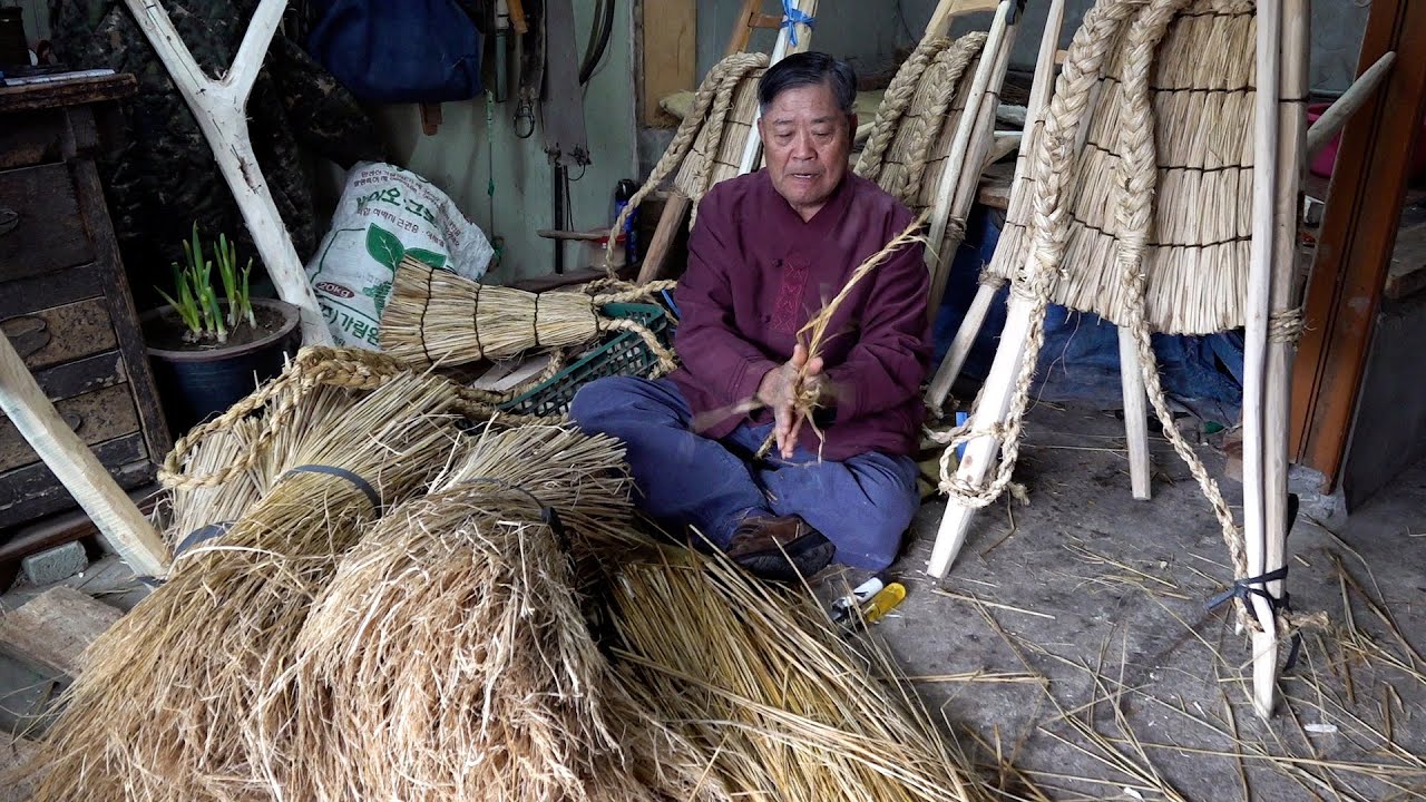 150 years tradition! Process of making a Korean A-frame carrier. The ...