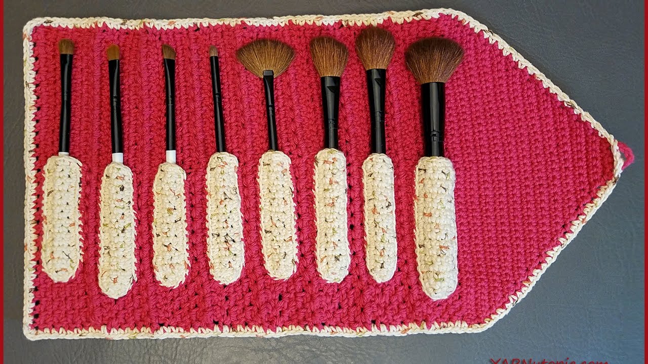 Crochet Tutorial: Make-up Brush Case - YouTube