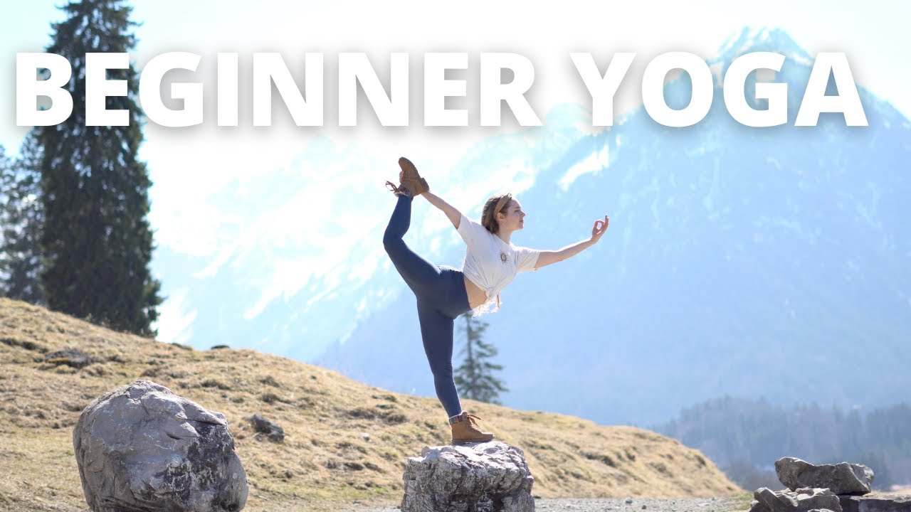 BEGINNER YOGA FLOW | 20 Min Yoga Flow For Strength & Mobility - YouTube