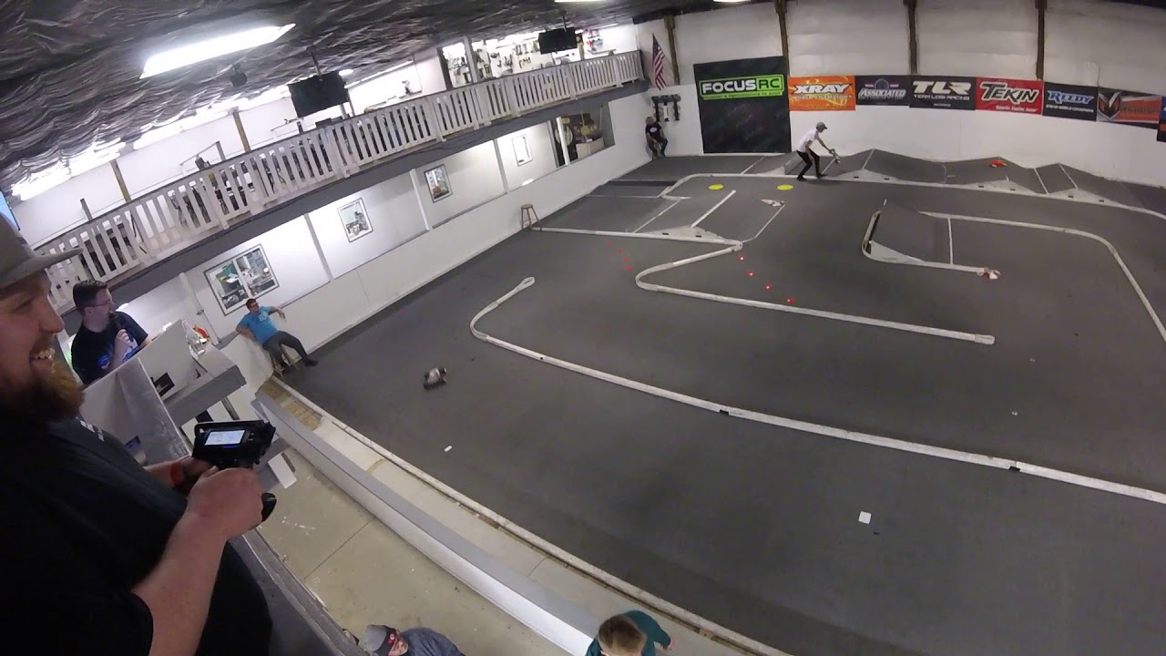 RC Stadium Truck indoor carpet race,13.5 mod, Focus RC - YouTube