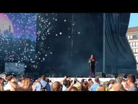 Emilia - Big Big World (Live@Zinkensdamm) 4K