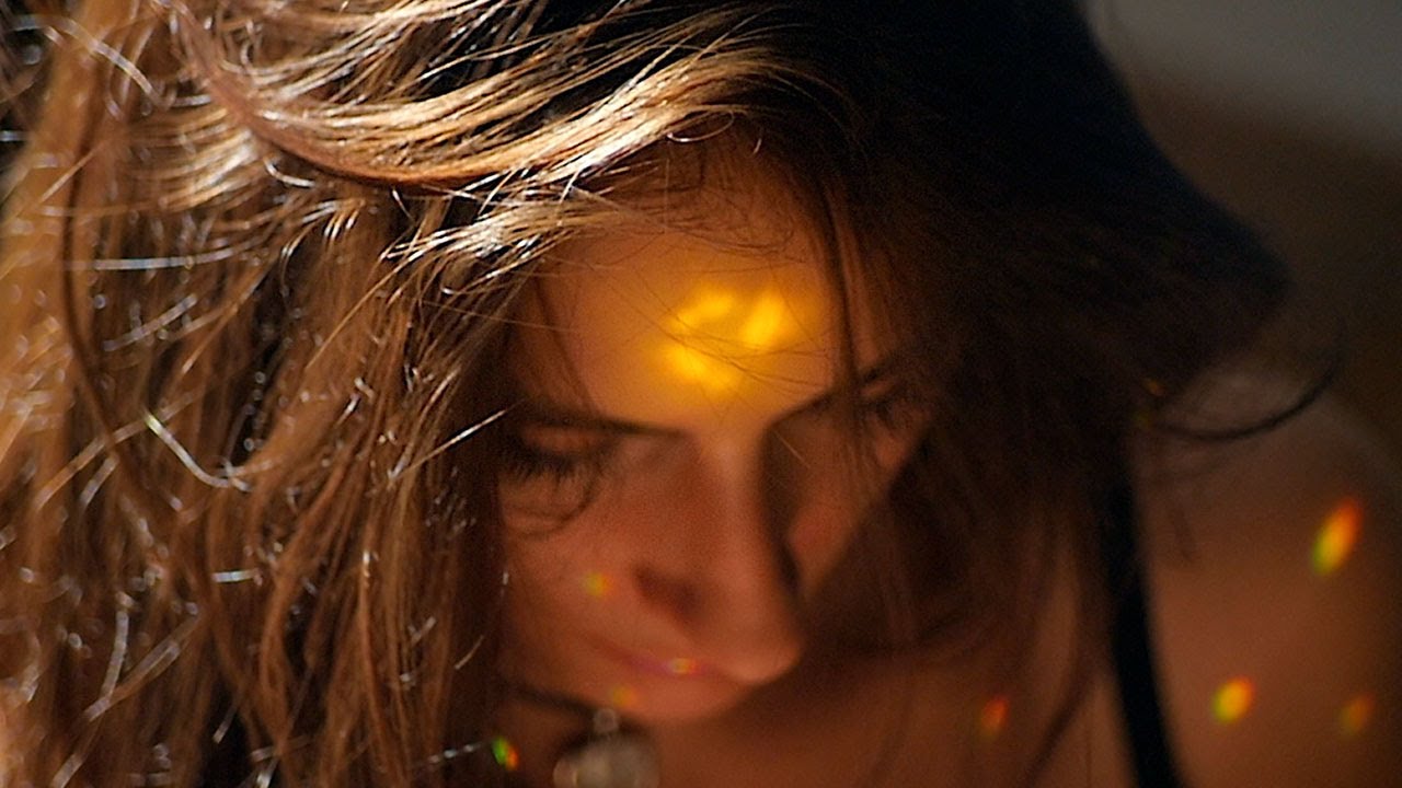 Cinematic Light Portrait Photoshoot - MediaFlow - YouTube