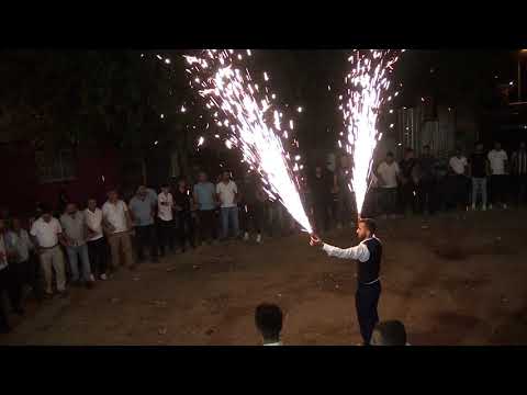 Hozan Orhan ve Kavalcı Memo Ve piyanist Halil İbrahim ateş Şeimen Ailesinin Düğün TÖRENİNDEN