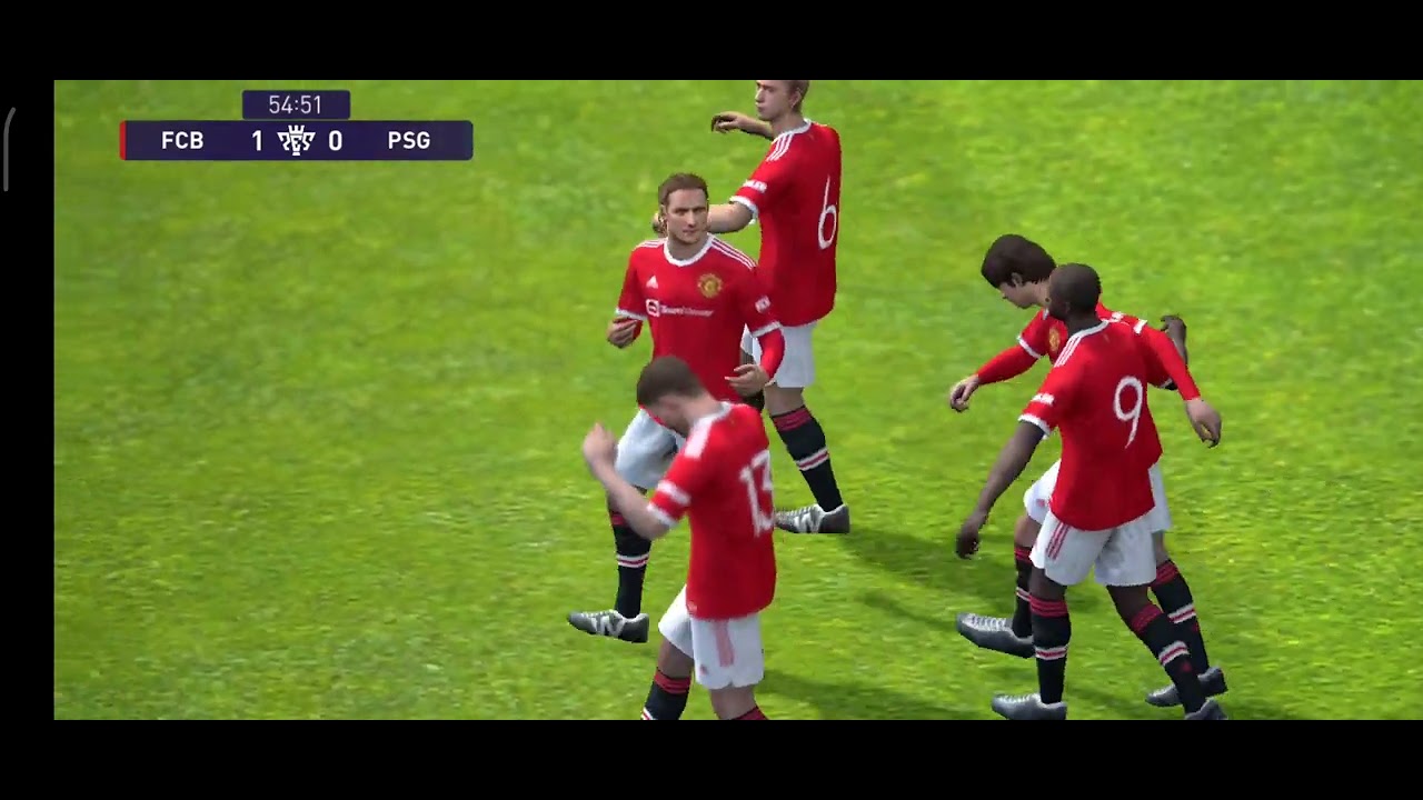 Forlan free kick - YouTube