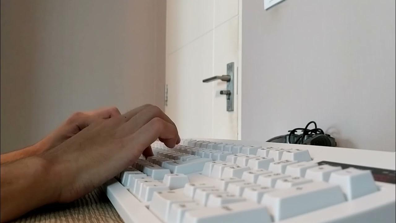 Qsenn SEM-DT35 Overview & Typing Sound - YouTube