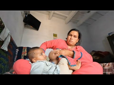 Feeding Time with My Cute Daughter at Our New Home Under Construction 🏠👶