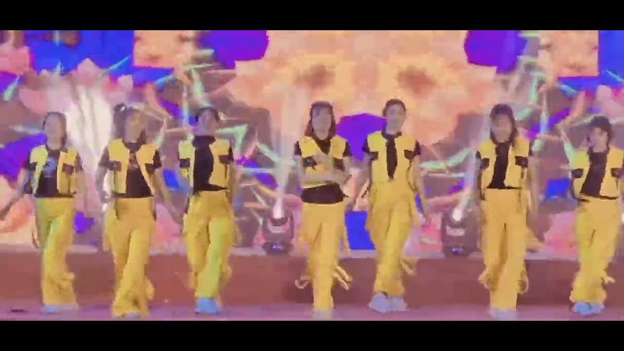 Những bước nhảy vui nhộn của nhóm shuttle dance Hương Nấm “Đoản Xuân Ca ...