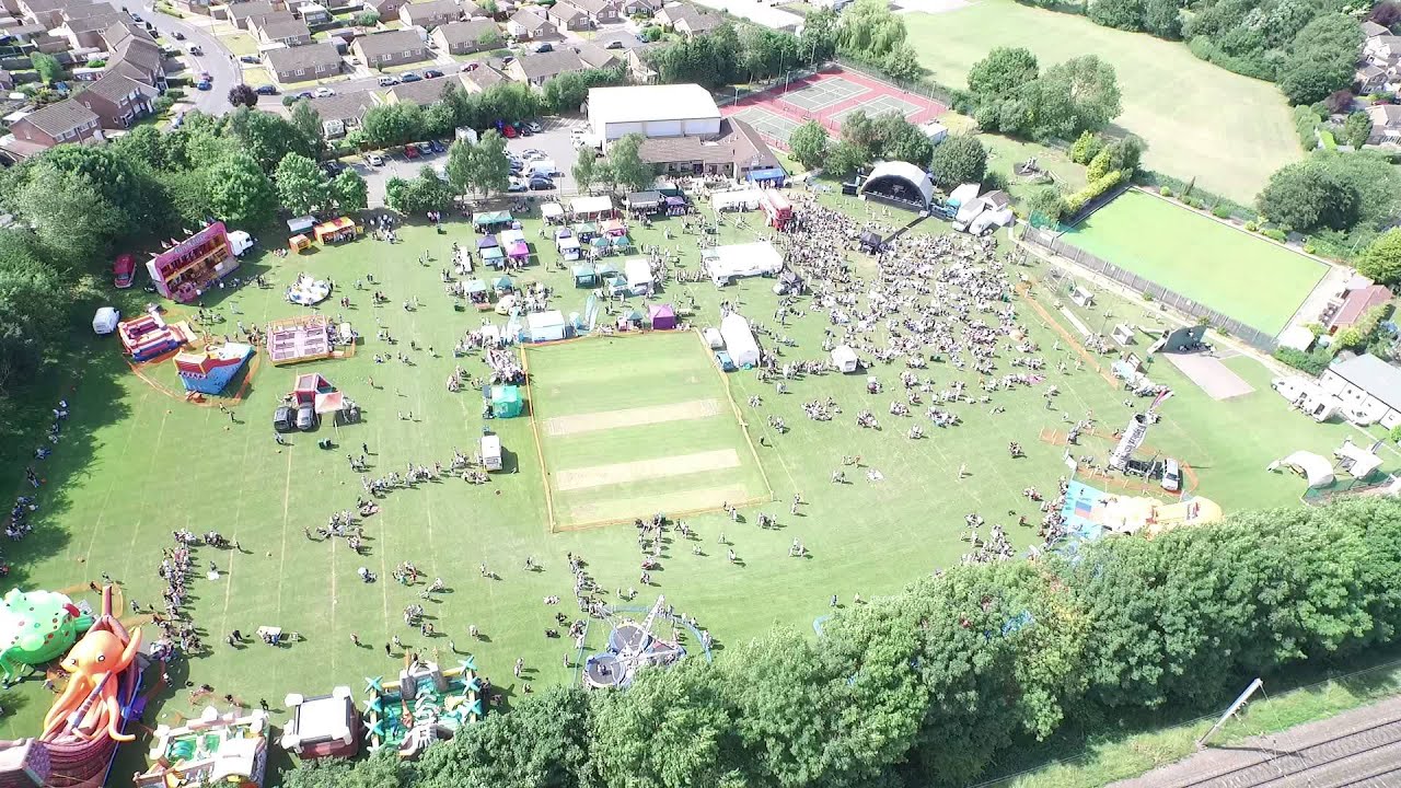 Copmanthorpe Carnival 04/07/2015 from the air!. - YouTube