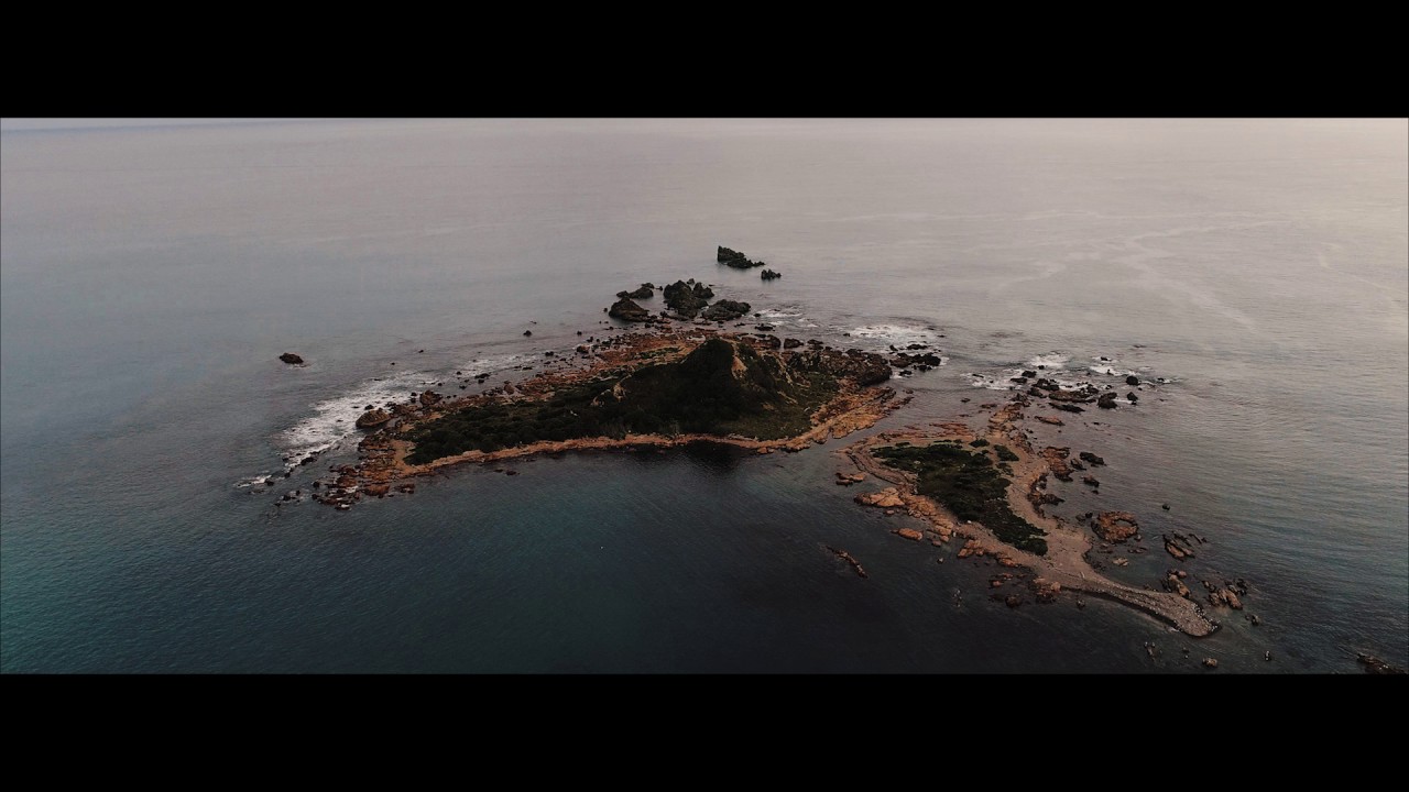 Taputeranga Aerial (Tapu te Ranga Island) - Island Bay, Wellington ...
