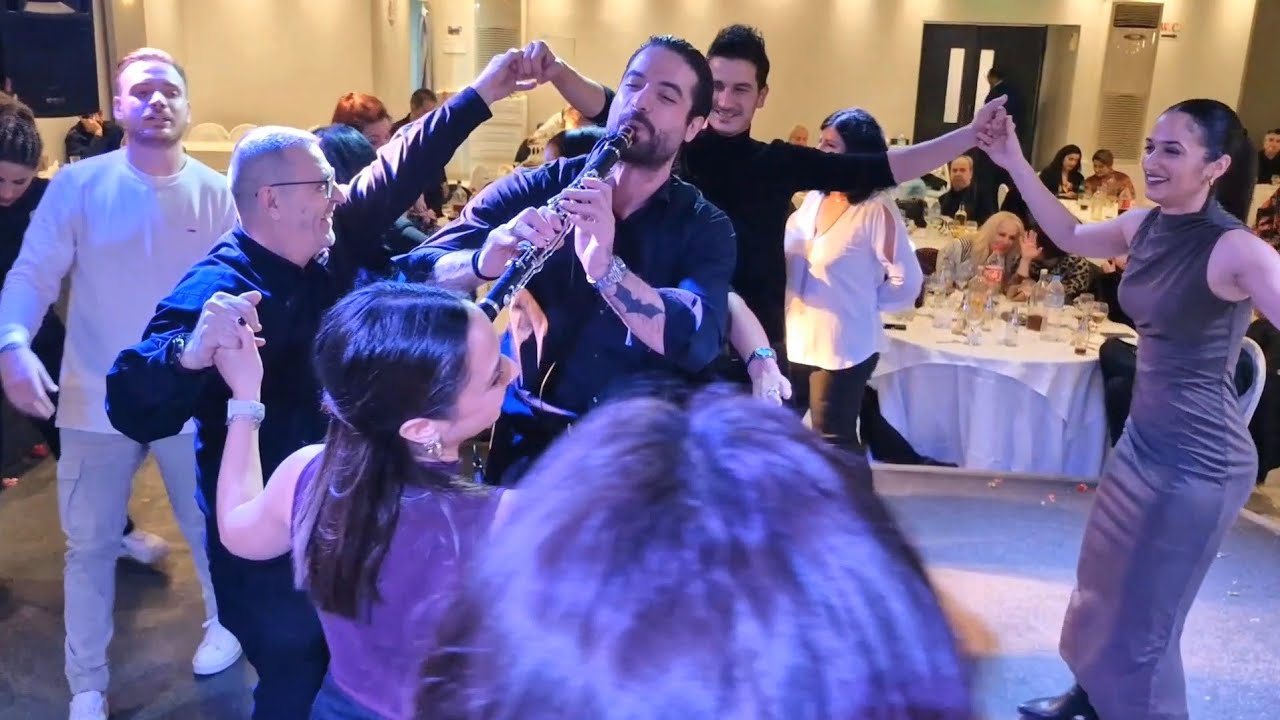 Τάκης Μπαλάσης-Άρης Μουγκοπέτρος-Σύλλογος Πελοποννησίων Καματερού - YouTube