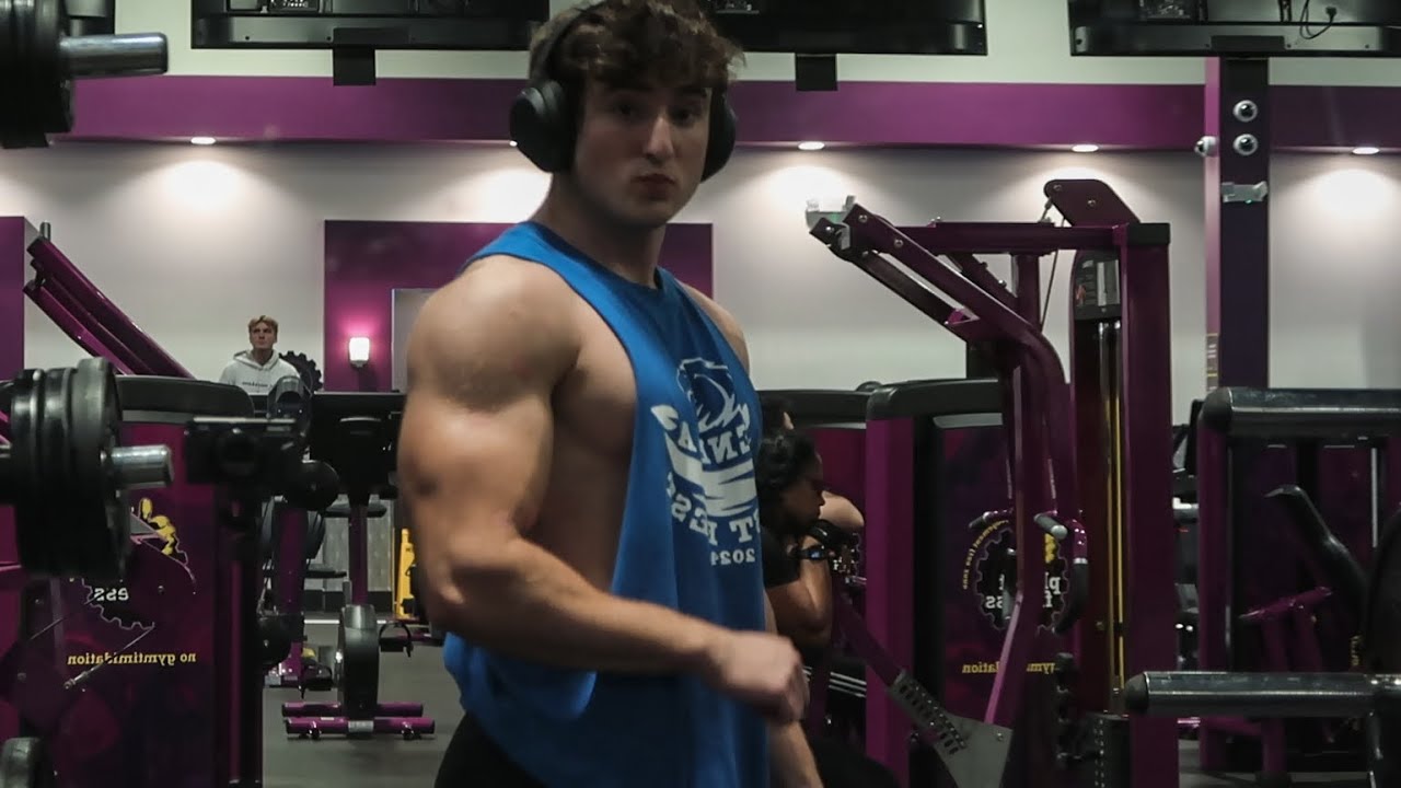 Road to 235 Lean EP.25 - Sharms at Planet Fitness - YouTube