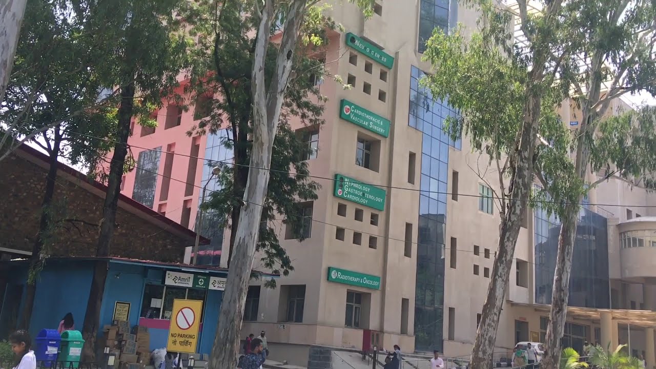 TANDA HOSPITAL, Kangra - YouTube