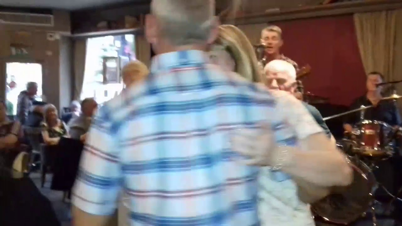 Someone from Home sang by Martin Ruddy Band at Tommy Flynns Holloway ...