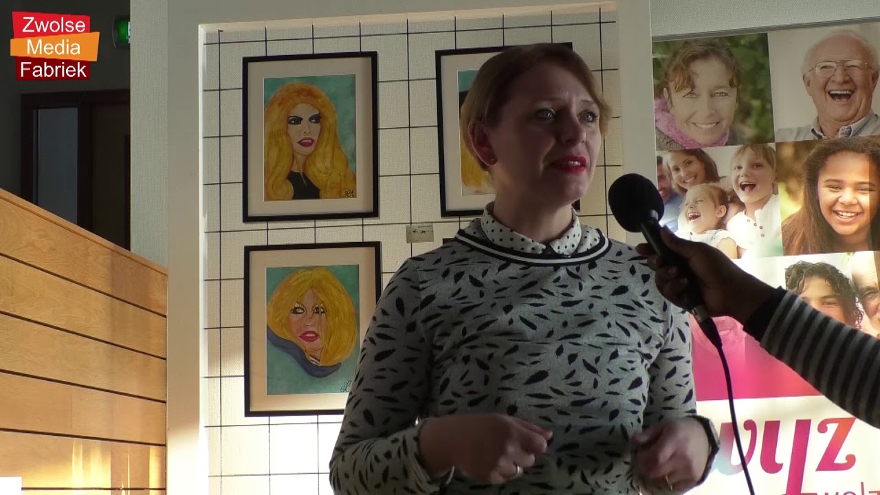 Interview Kunstenares Marieke - YouTube