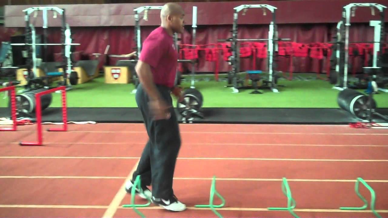 Mini Hurdle fast leg - YouTube