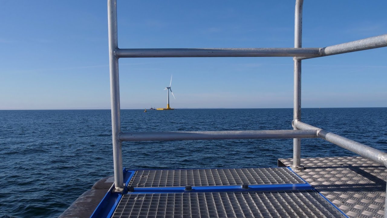 Floatgen produit de l'électricité au large du Croisic - YouTube