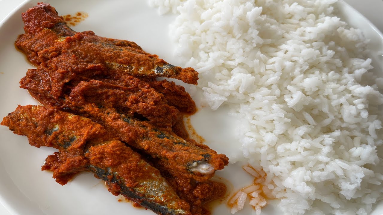 Tarle (sardines) dhoddak | fish sukka | spicy fish masala konkani style ...