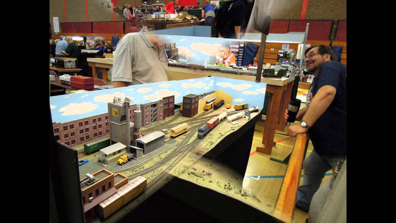 Halifax Model Railway Club show September 2014 - YouTube