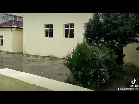 Bakıya ilk qar ❄️ yağıb@aynuramemmedli3651