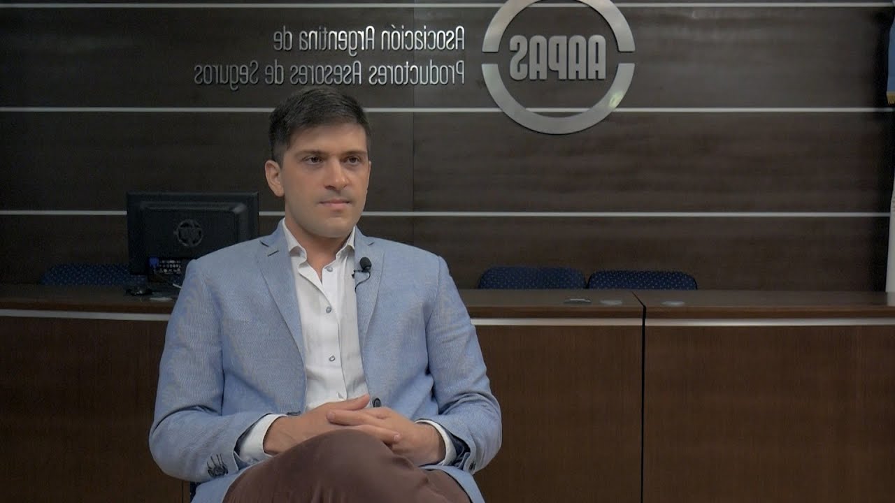 “Bloque de Cultura Aseguradora de AAPAS” con Christian ELÍA CASTRO ...