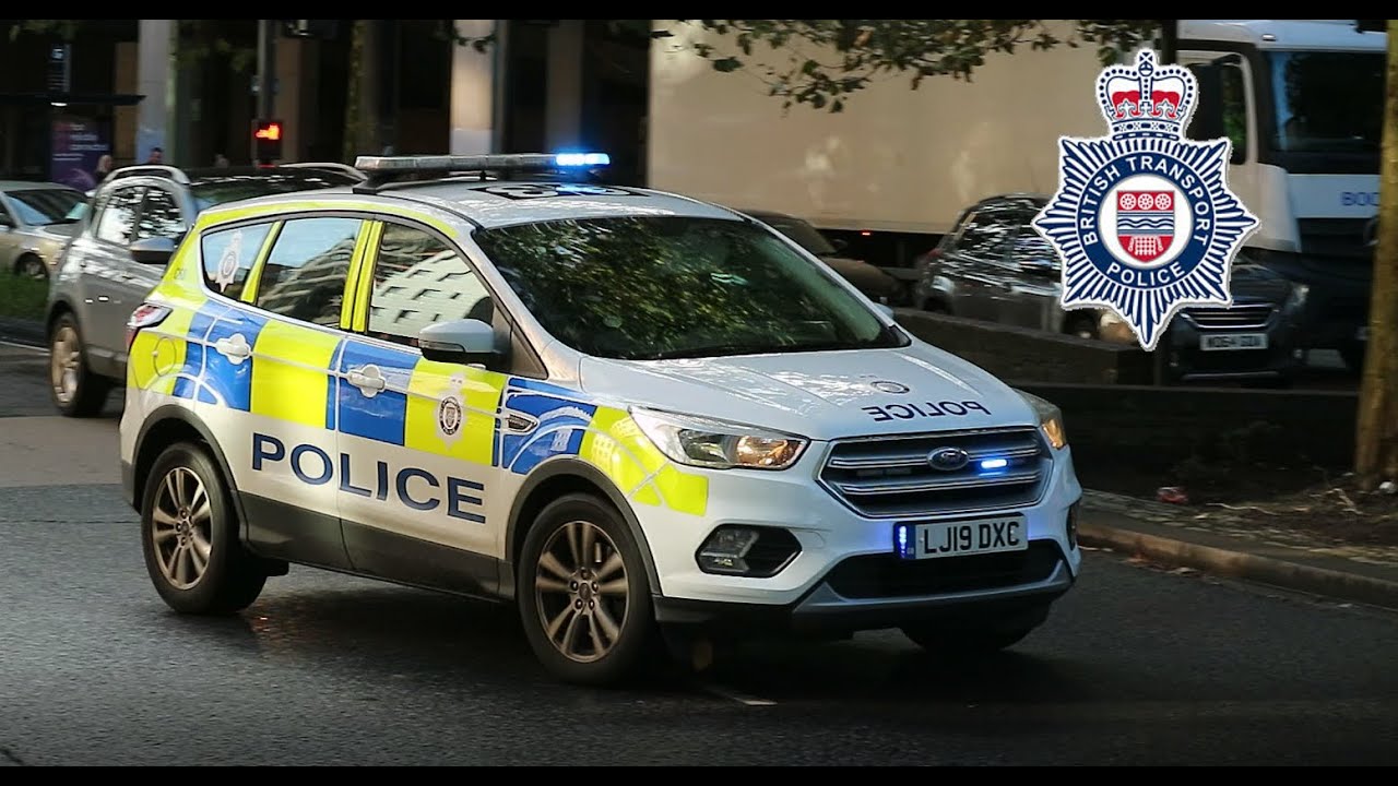 BTP Ford Kuga responding - YouTube