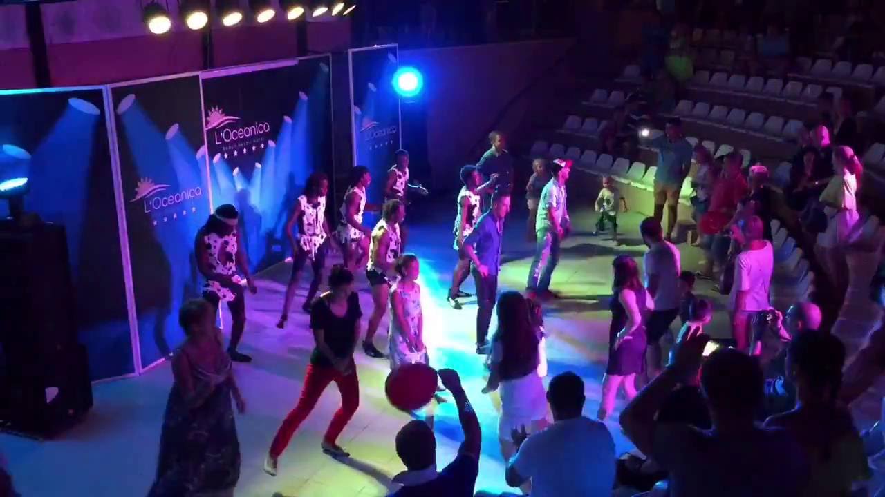 Club Dance in L'Oceanica Beach Resort Hotel 5* | PSY - Daddy - YouTube