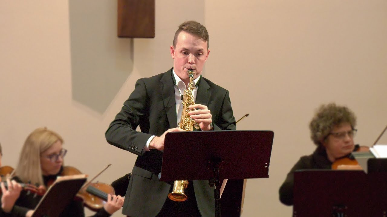 Justin Kenealy plays Bach Violin Concerto No.1 in A minor on soprano ...