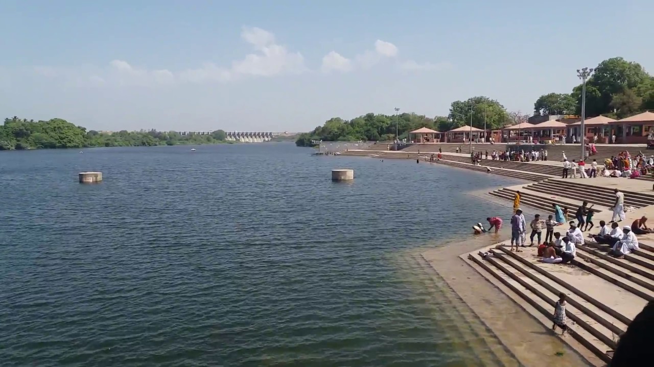 Most Beautiful Ghats of Godavari at Paithan पैठण गोदावरी - YouTube