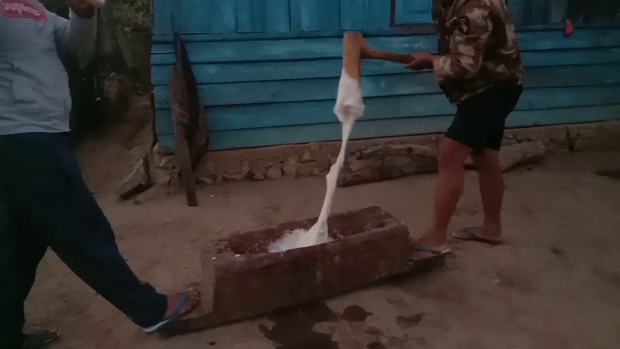 Saib hmoob tuav ncuav xyoo tshiab - YouTube