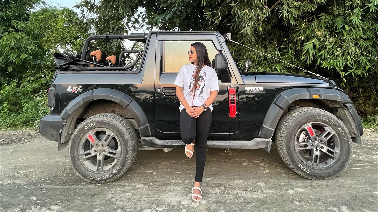 How to open Mahindra Thar roof in just 2mins|| Convertible Soft Top ...