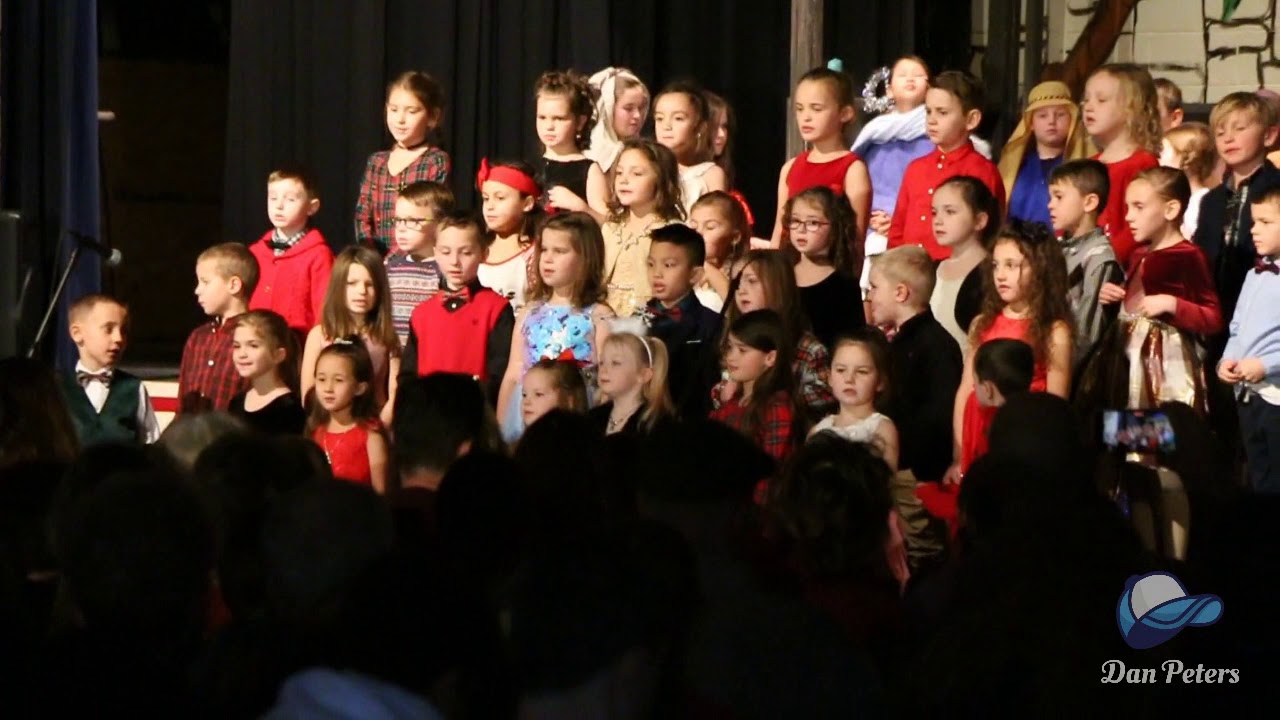 HOLY TRINITY CHRISTMAS CONCERT - YouTube