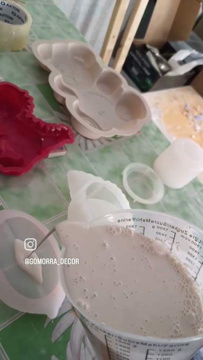 Медведь Валерка и подсвечники из гипса - YouTube