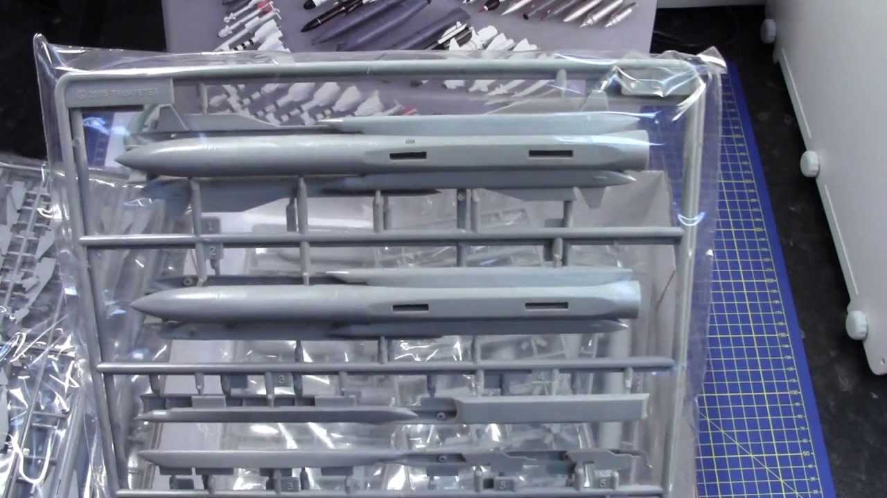 Trumpeter 1/32 Modern Russian Aircraft Weapons # 03301 www.eModels.co ...