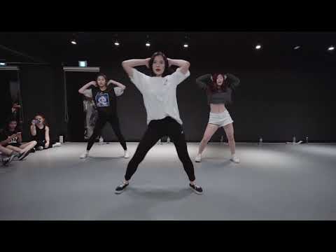 Despacito - Luis Fonsi - Nhảy cực hay - Studio Dance 1 Million