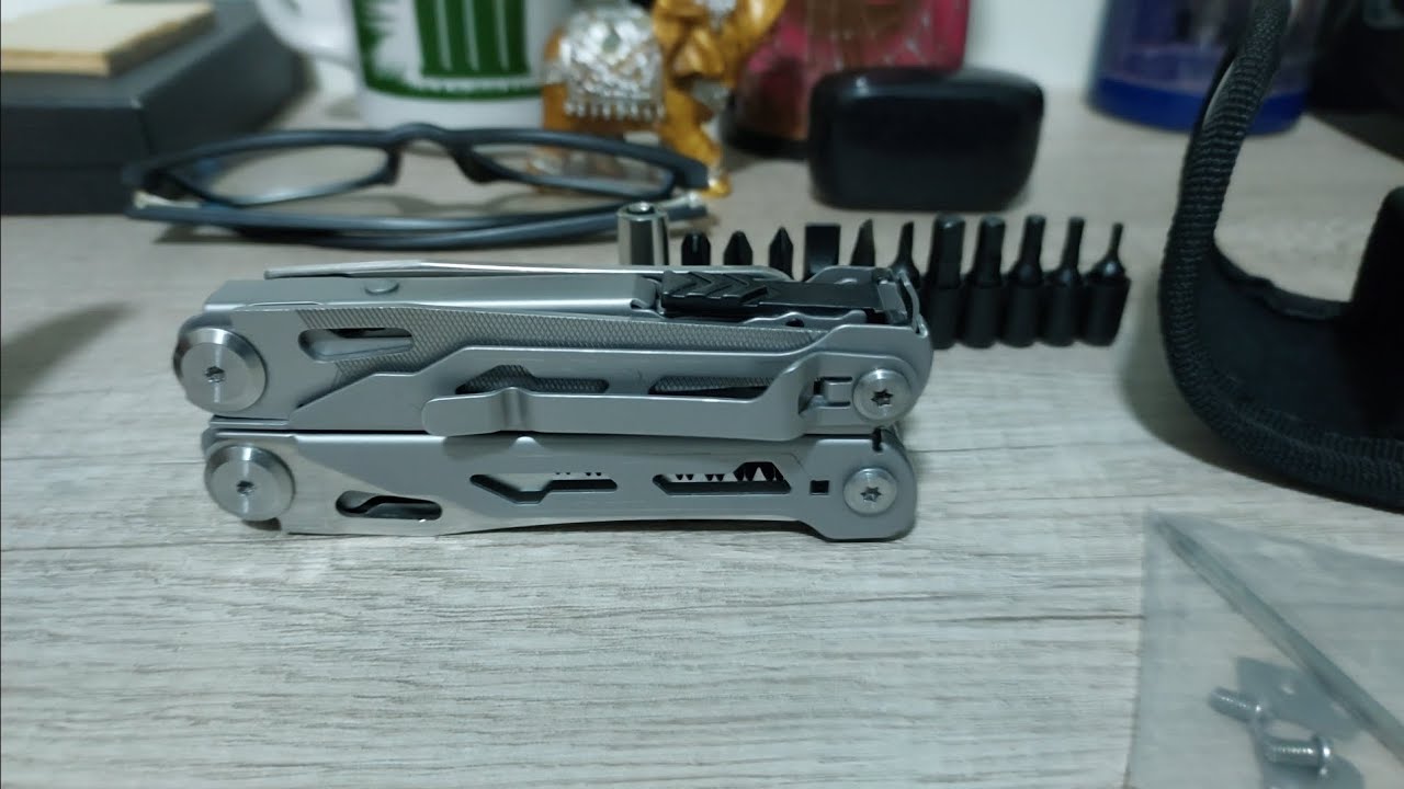 Multitool Sanke Rescue - YouTube