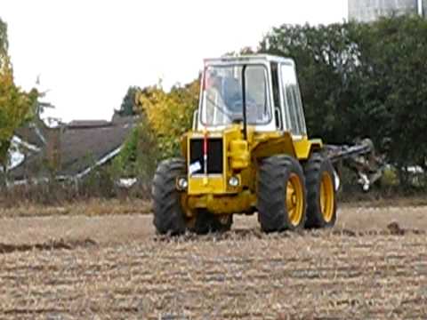 muir hill 121 ploughing - YouTube