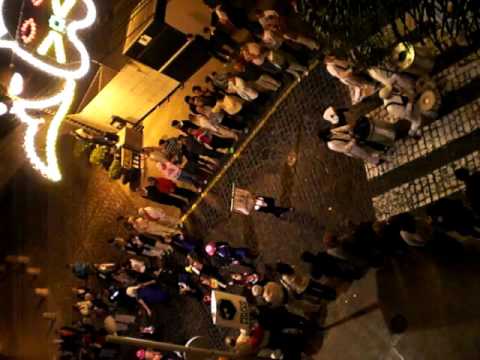adult carnaval batteria.MOV