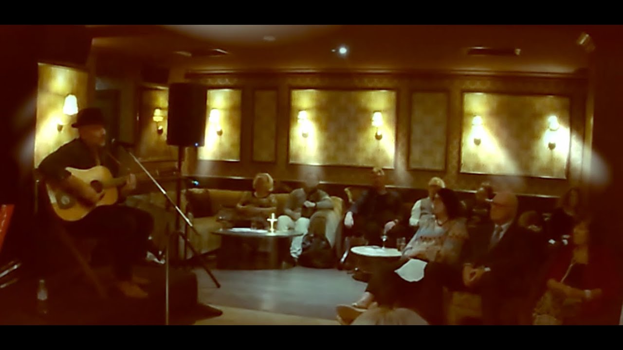 Rich Evro Reid - Save Myself - Live @ Maroto Club Lounge - YouTube