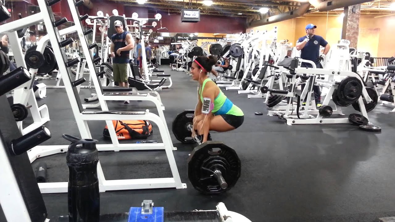 Jessica enriquez deadlifting a PR of 265lbs - YouTube