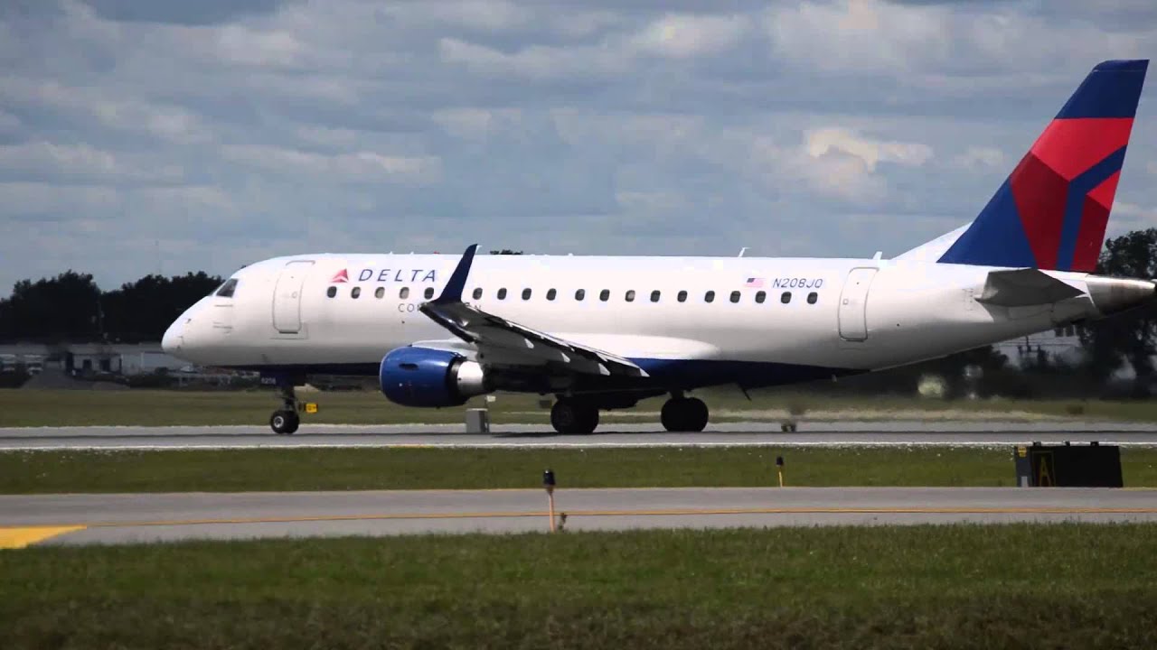 Plane Spotting at KBUF: Delta Connection Embraer 175 Departure to ...
