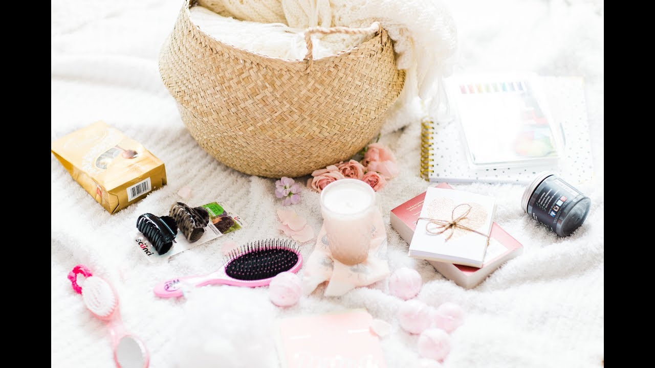 How to Make A DIY New Mom Survival Kit | Postpartum Recovery | New Baby ...