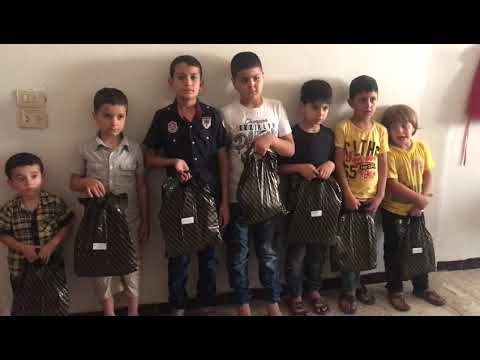 Savaşın Yetimlerine Bayramlık