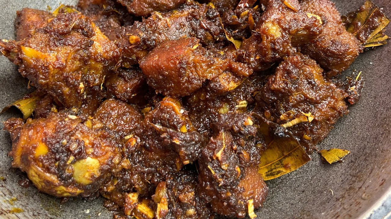 চট্টগ্রামের ঐতিহ্যবাহি গরুর মাংসের কালা ভুনা রেসিপি # beef kala vuna ...