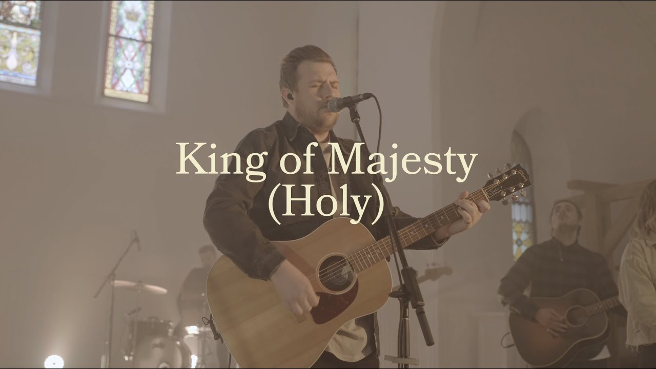 King of Majesty (Holy) - LIVE - YouTube