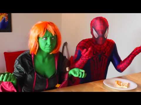 Dracula turns Frozen Elsa into a VAMPIRE! w  Spiderman  Spidergirl  Hulk  Joker   Marshall IRL